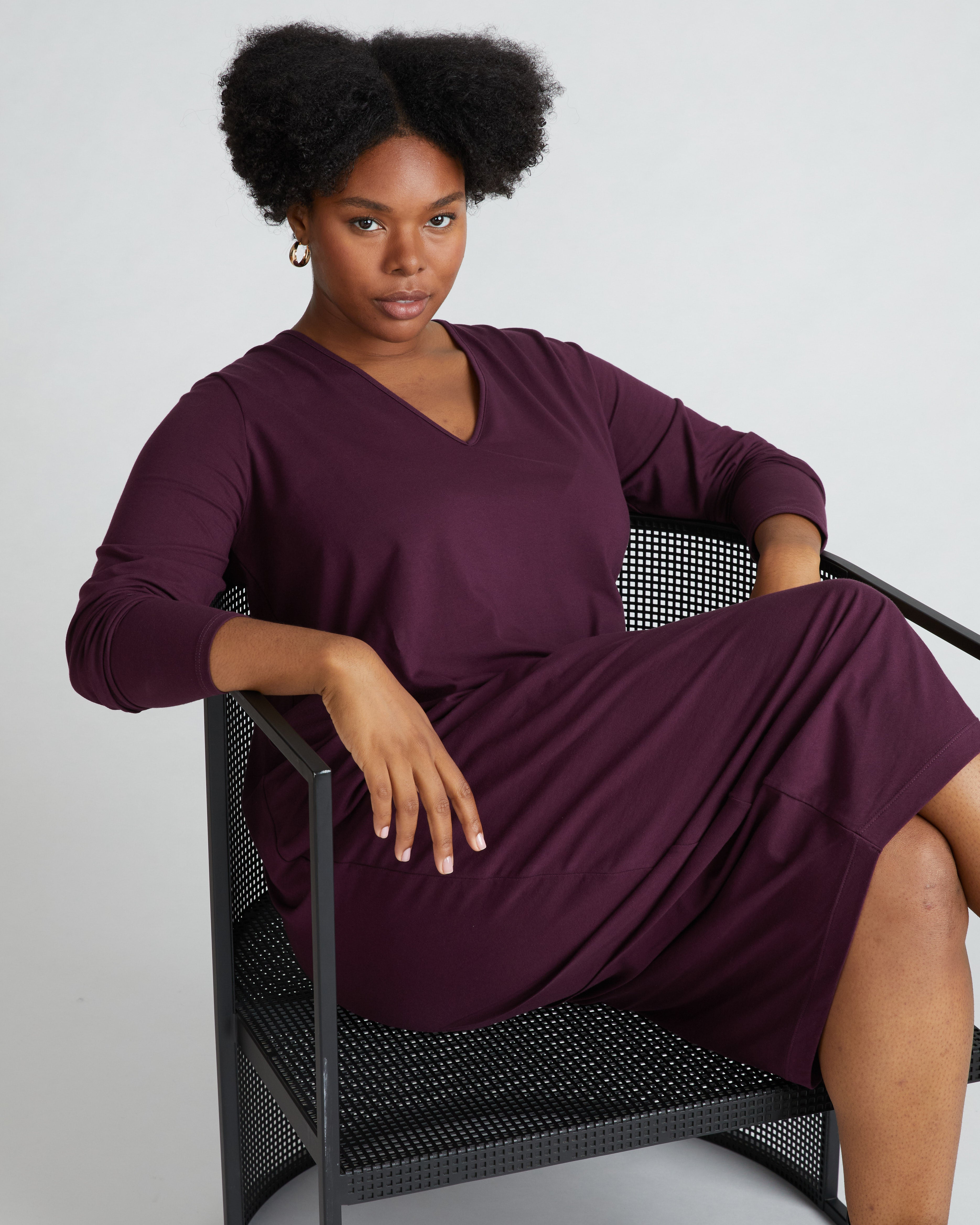 Iconic Long Sleeve V-Neck Geneva Dress - Acai – Universal Standard