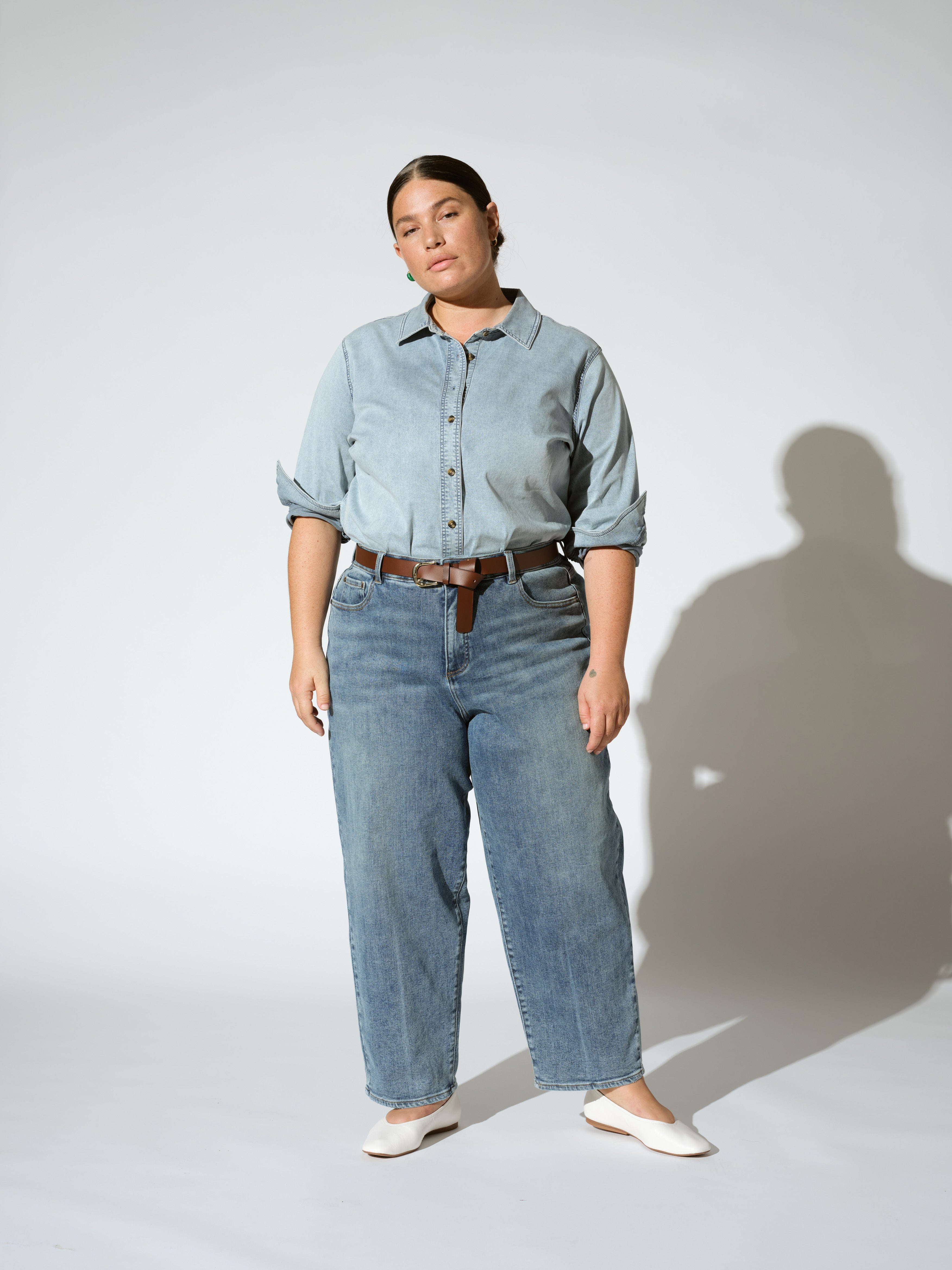 Lou High Rise Barrel Leg Jeans - Rizzo Blue – Universal Standard